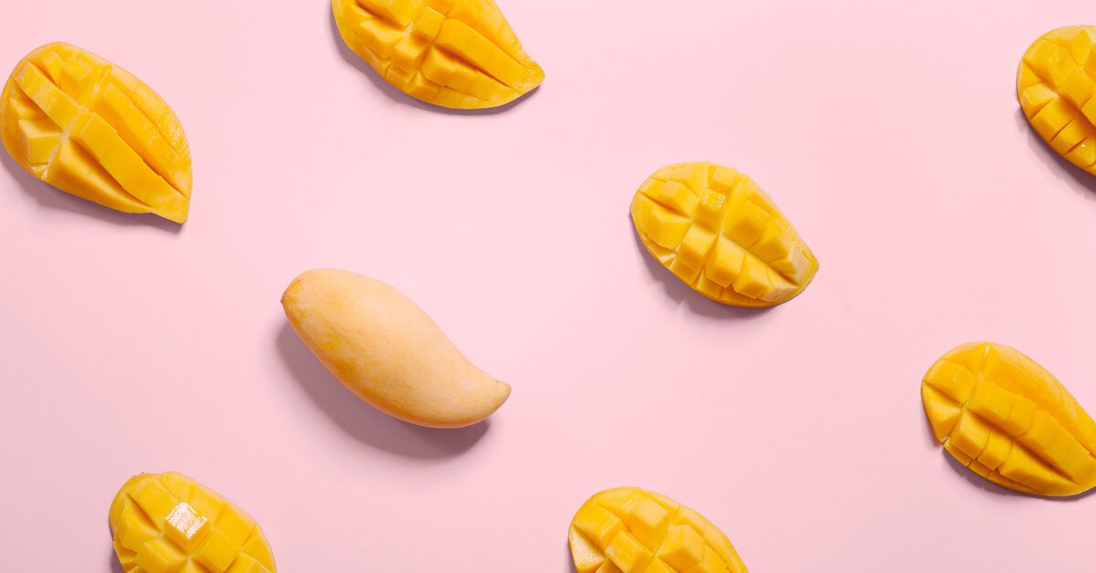 This Sweet Hong Kong Dessert Soup Is the Best Way to Eat Mangos