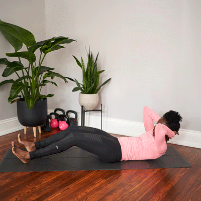 Eye Contact While Exercising: Why Your Gaze is Key to a Good Workout