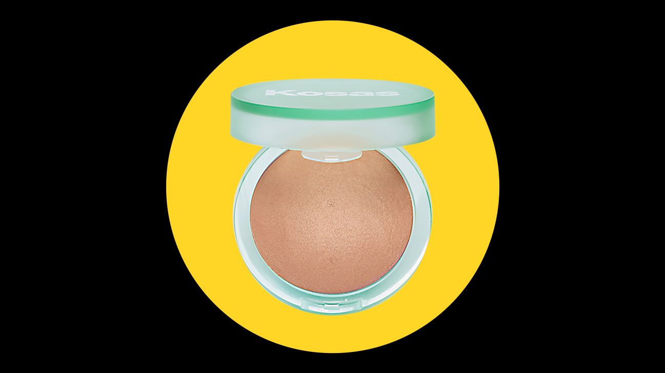 Natural and Organic Makeup: 19 Clean Brands That Will Actually Stay On