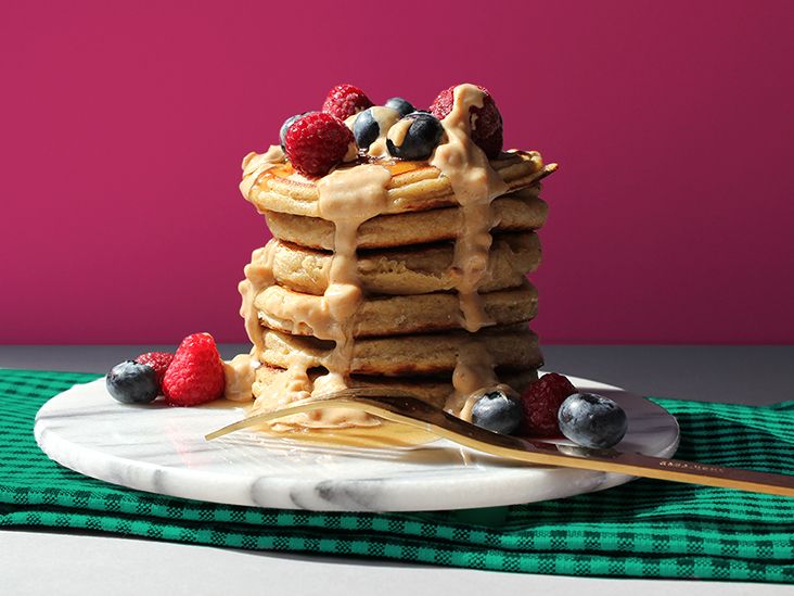 Maple Syrup vs. Pancake Syrup: Which Might Be Healthier?