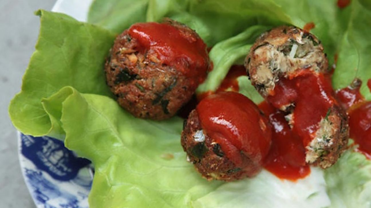 How to Eat Sardines: 15 Creative and Delicious Snack Ideas