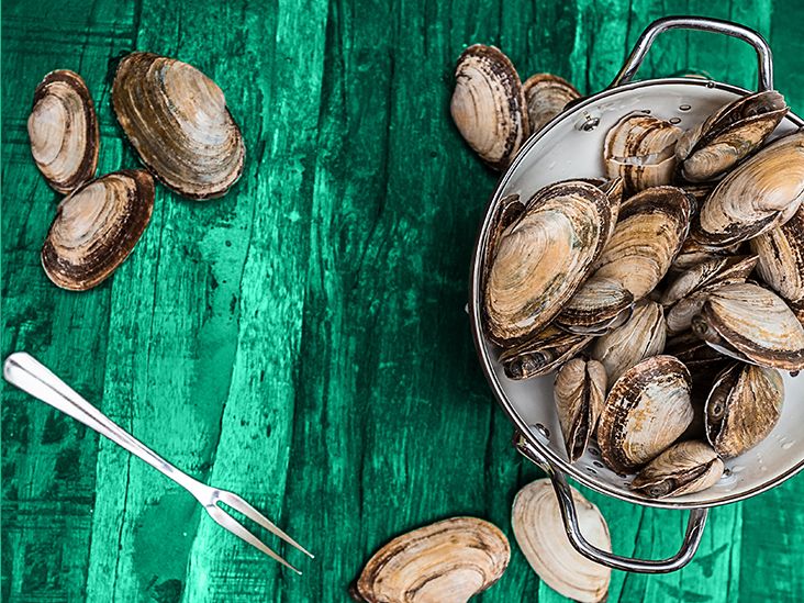 How to Clean Clams: A Step-by-Step Guide