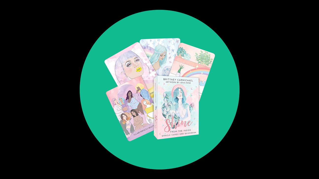 The 8 Best Oracle and Tarot Decks | Greatist