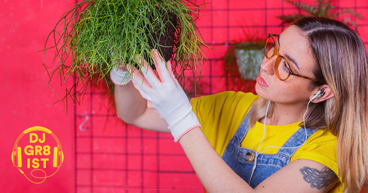 A Fall Yard Work Playlist to Get You Gardening