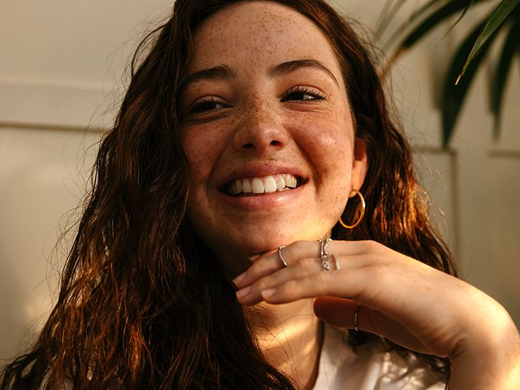 How to Get Rid of Freckles: Safe and Effective Methods