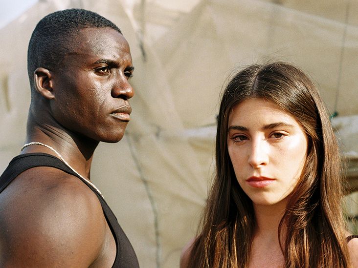 Anxiety in Relationships: Causes, Signs and Coping Tips