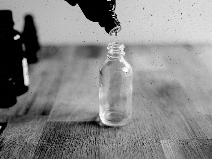 Essential oils for depression: Oils that may help and how they work