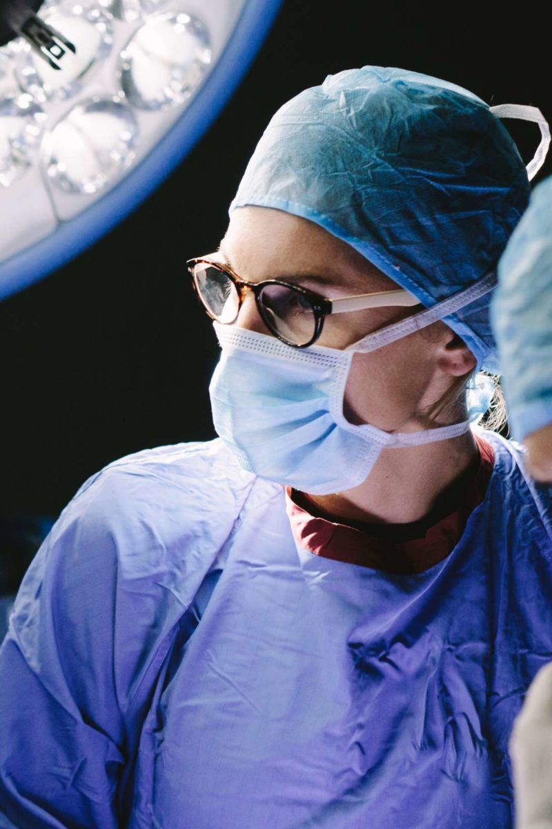 Herniated disc surgery: Types, procedure, risks, and recovery