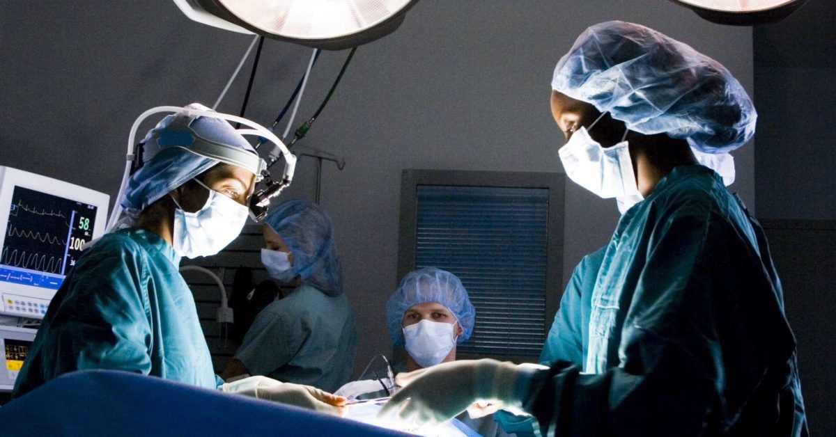 Breast reduction surgery: Procedure, recovery, and risks