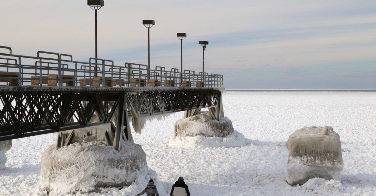 Frostbite: Symptoms, causes, and treatment