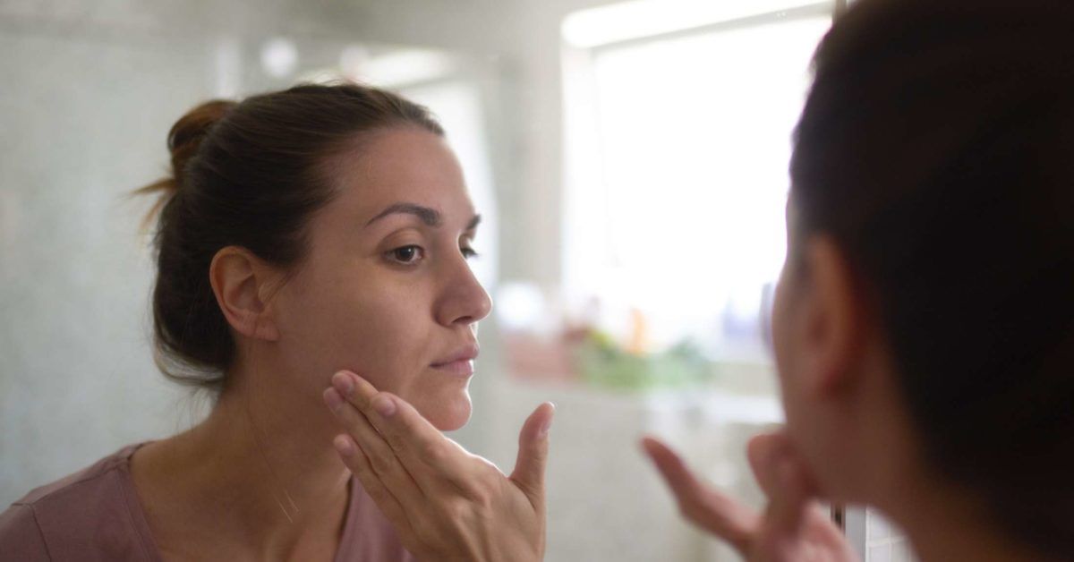 Body dysmorphic disorder (BDD): Symptoms, causes, and treatment