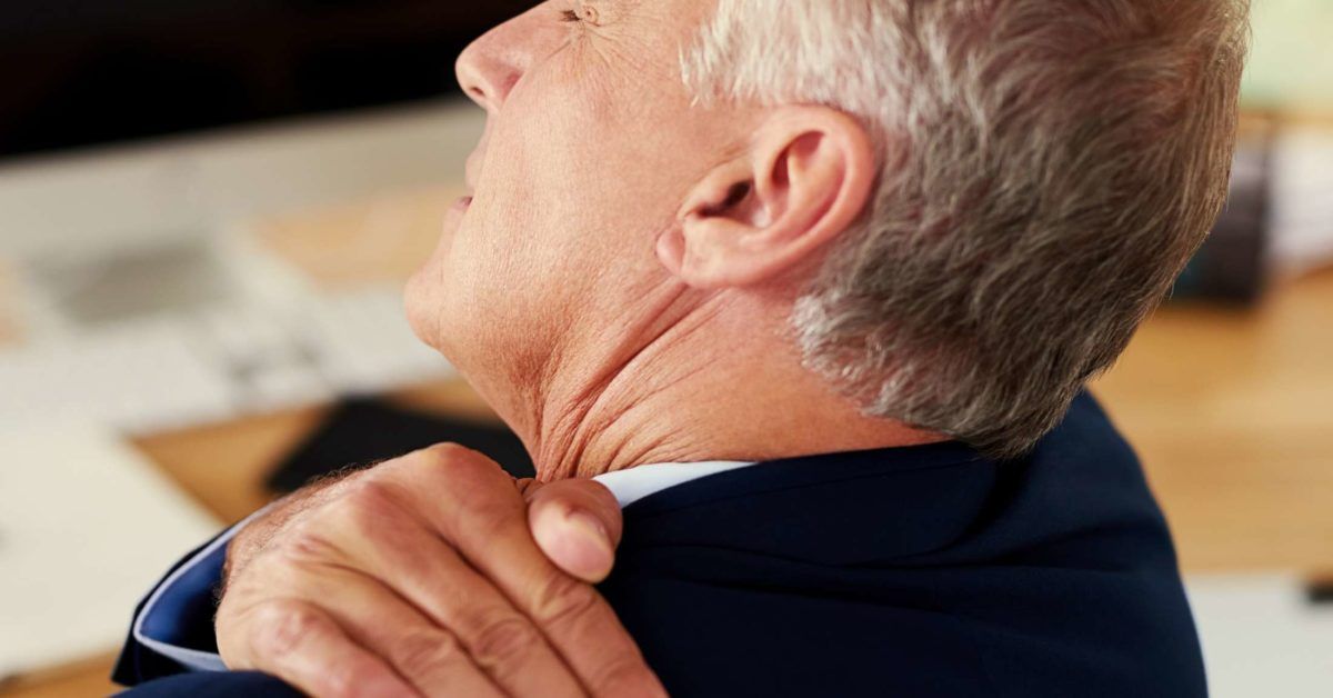 Bursitis of the shoulder: Symptoms, treatment, and exercises