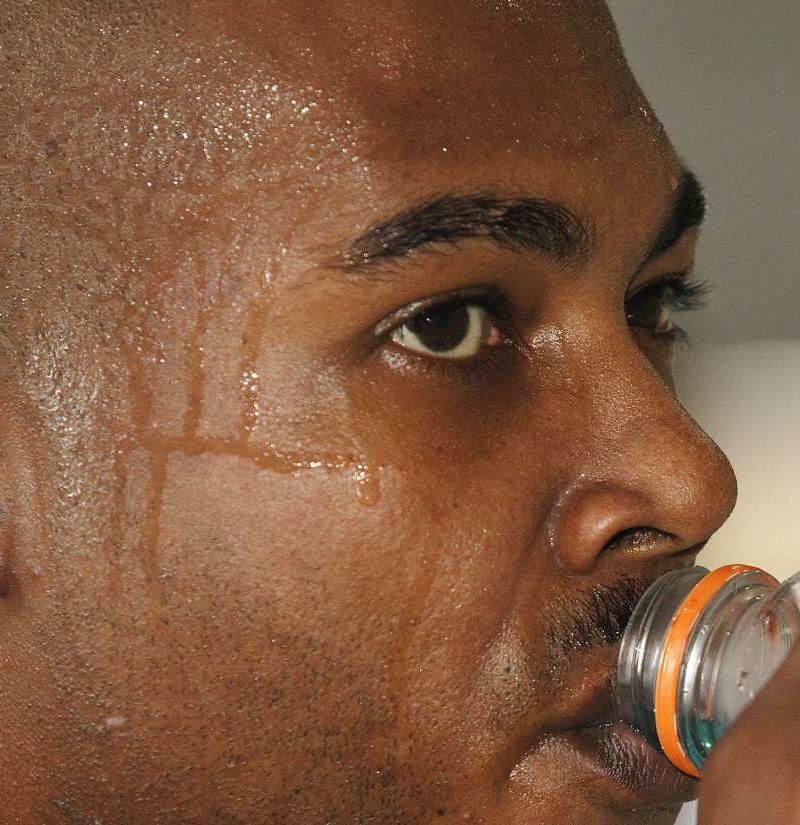 Diaphoresis: Causes, treatment, and prevention