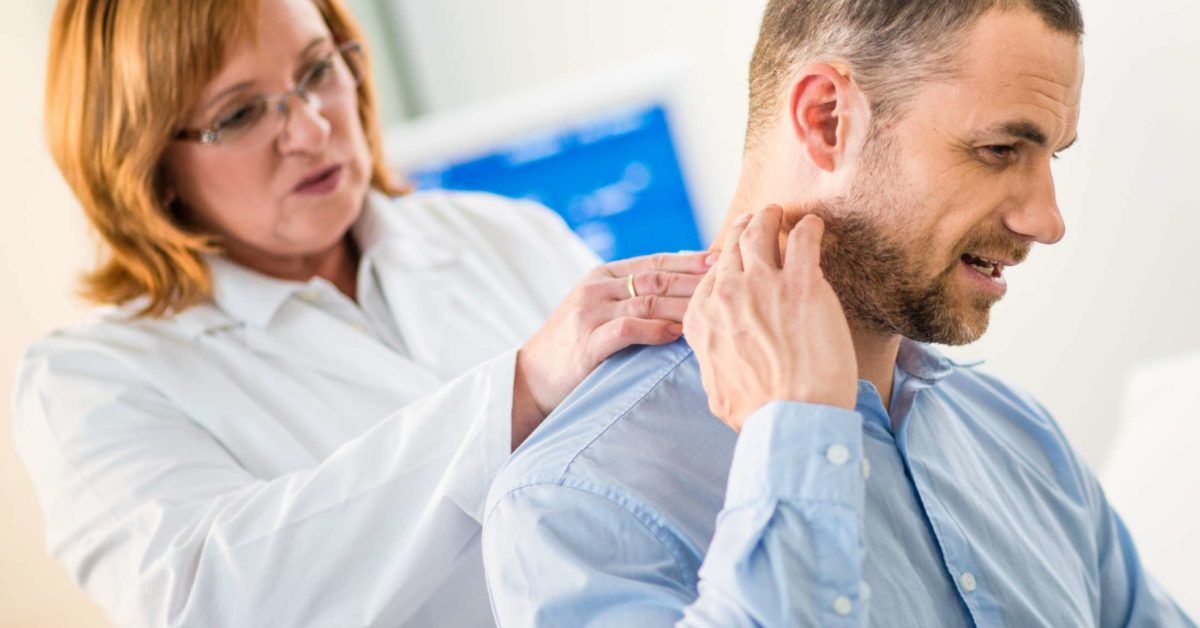 Black neck: Causes, symptoms, and home remedies