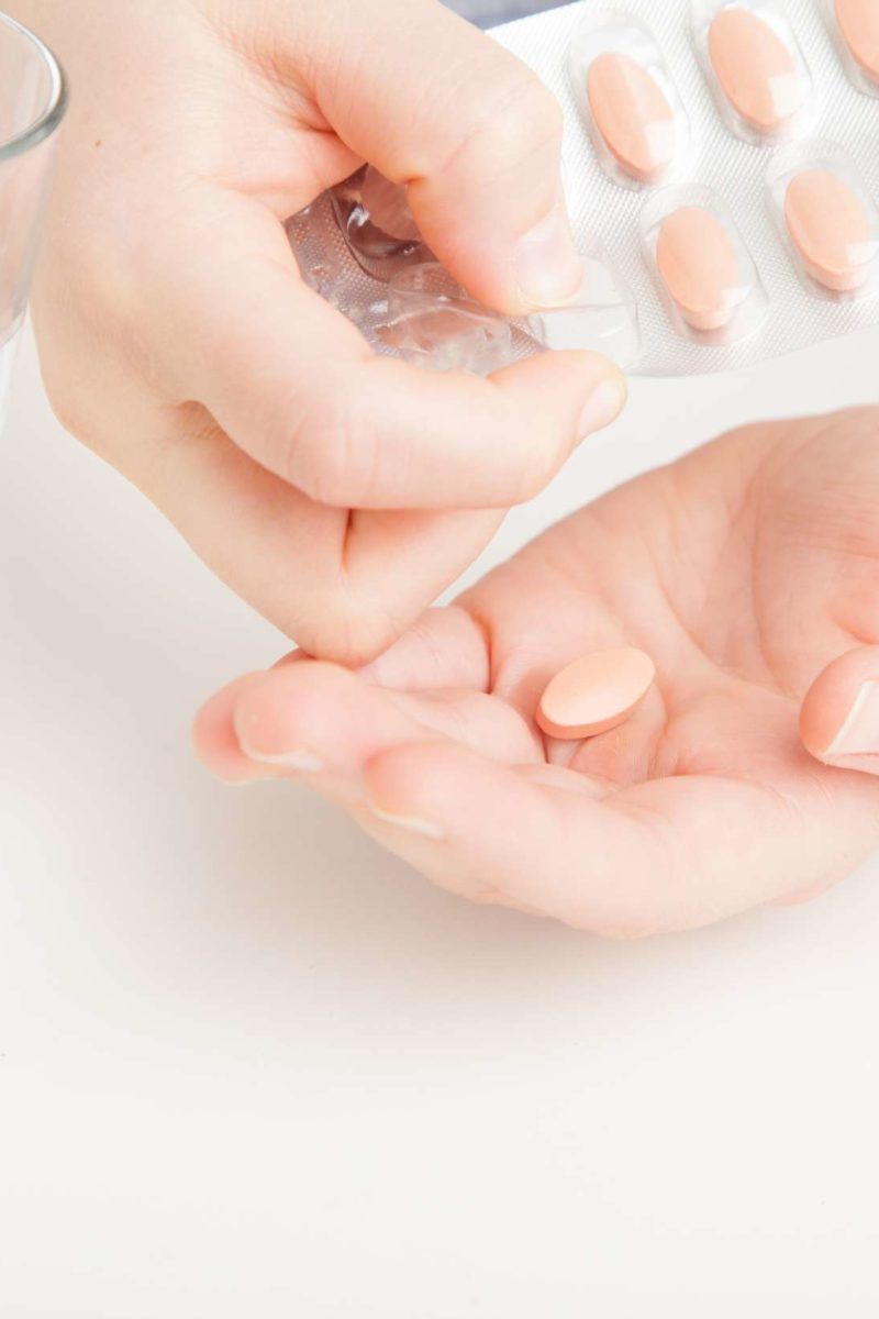 Sumatriptan: Side effects, dosage, uses, and more