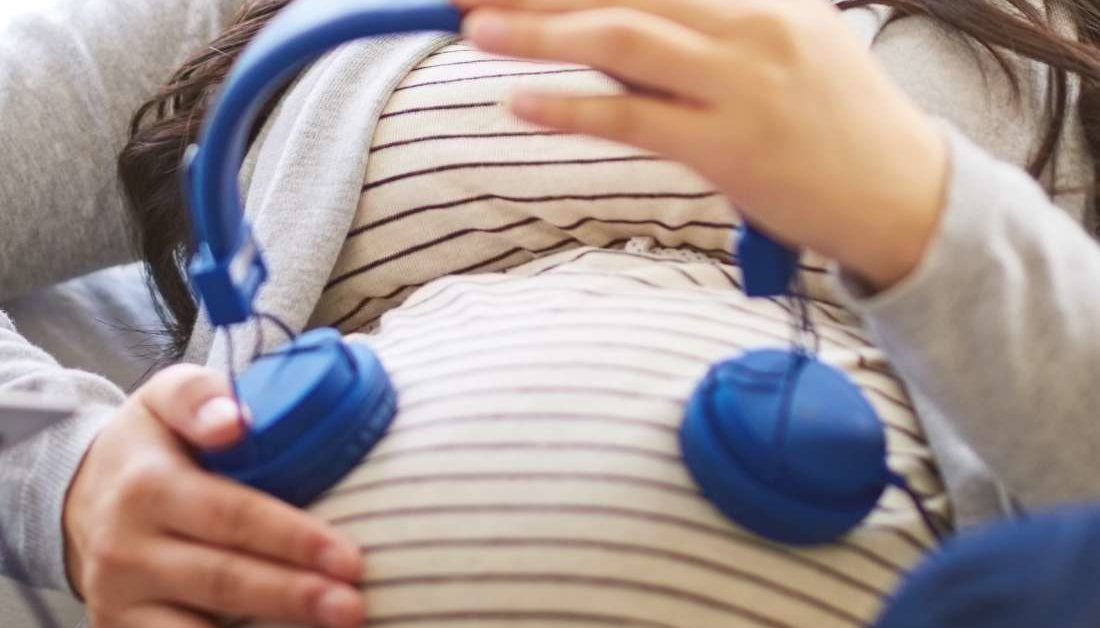 When can a fetus hear? Everything you want to know