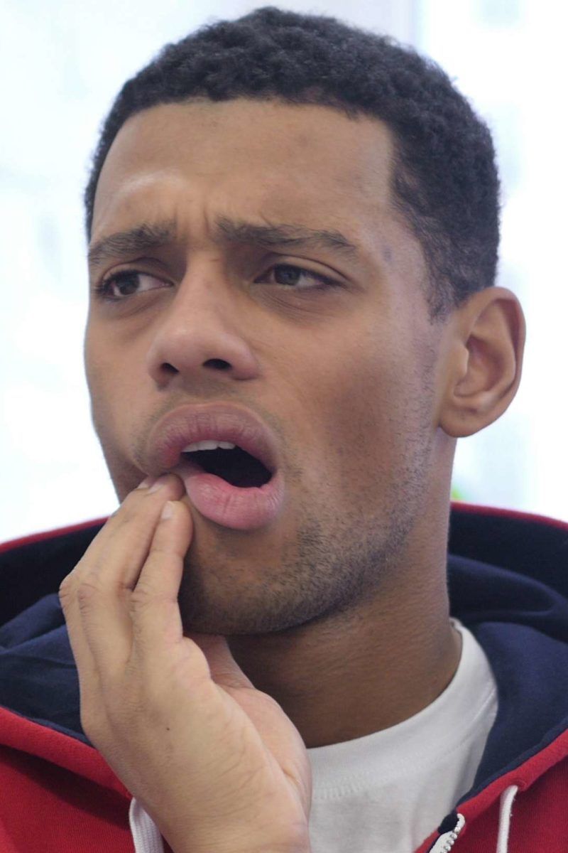Mouth sores: Causes, treatment, and pictures
