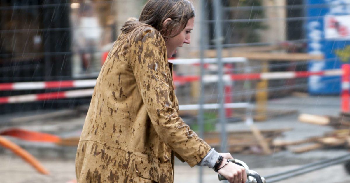 Chills without fever: 5 potential causes