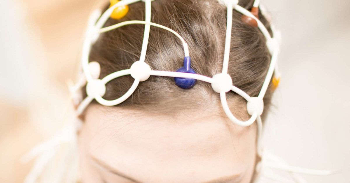 EEG (electroencephalogram) test: What to know