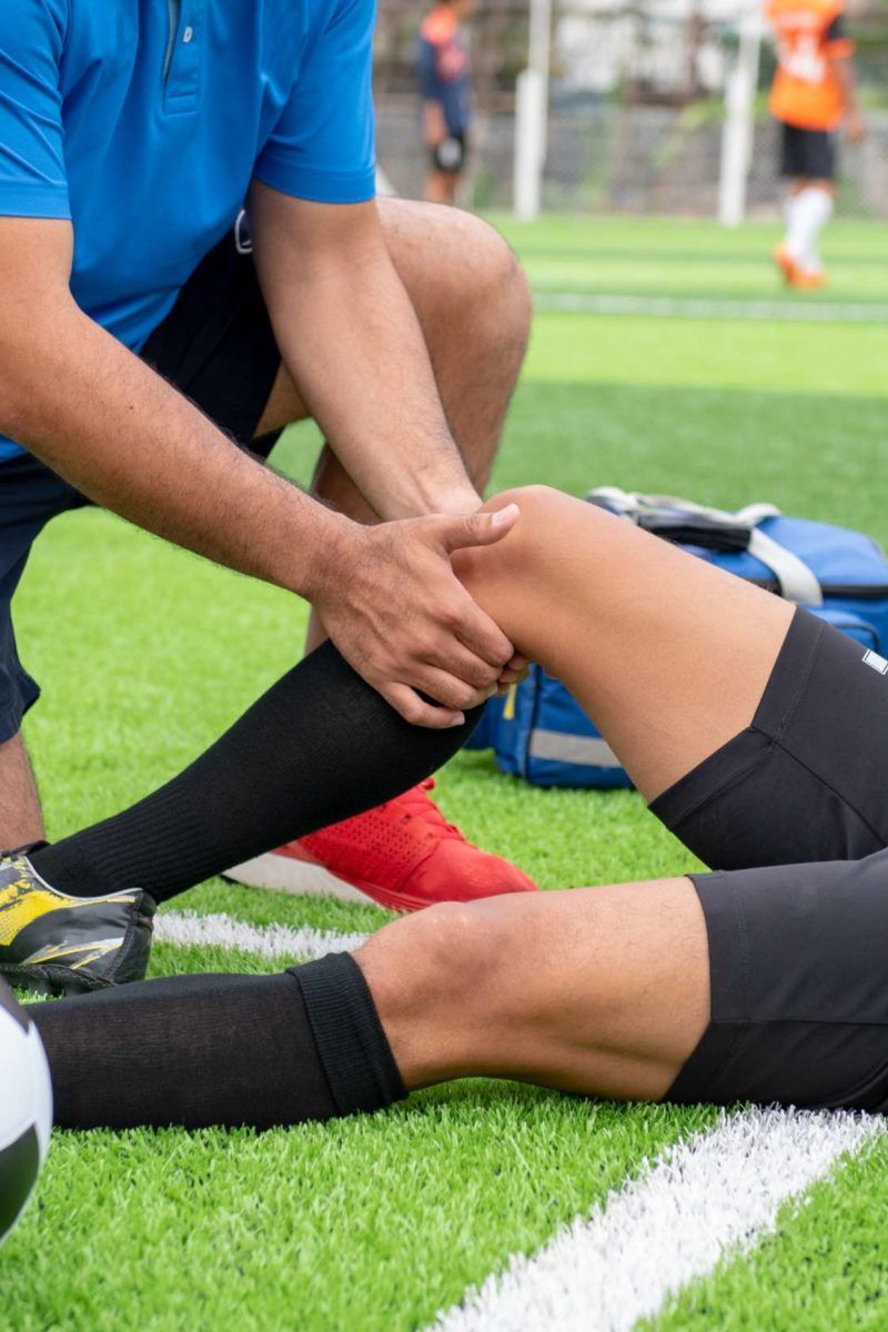 ACL injury: Symptoms, treatment, and recovery