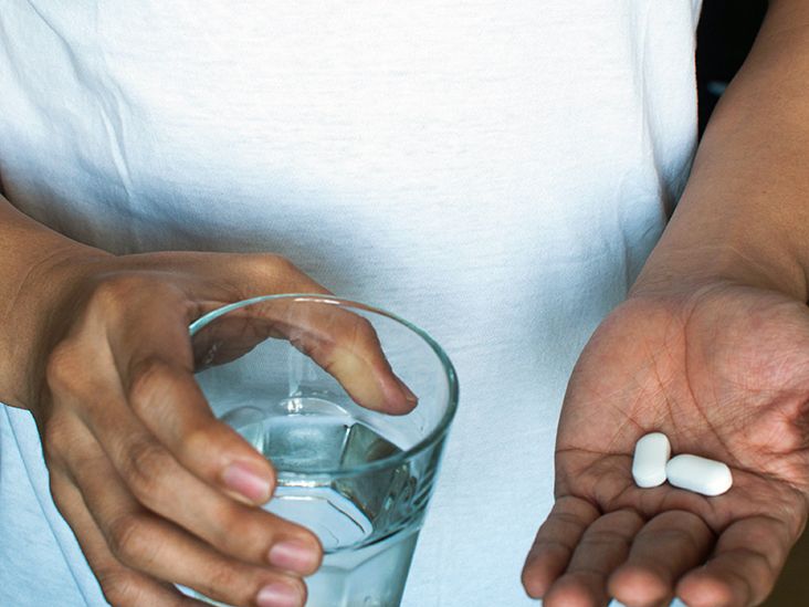 Expectorants: Definition, uses, and side effects