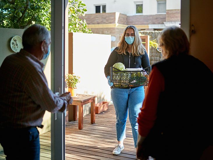 Medicare and meal delivery: Options, eligibility, and costs