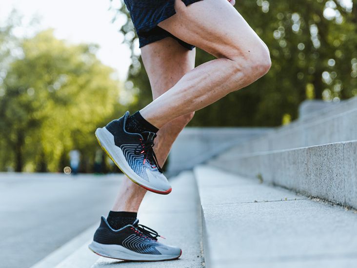 Tightness in knee: Causes, treatment, and when to seek help