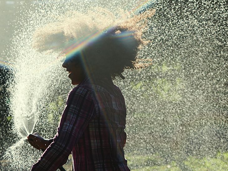 squirting-definition-how-it-feels-and-tips
