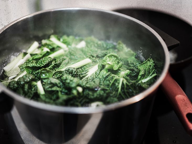 What diet plan can help to boost iron levels?