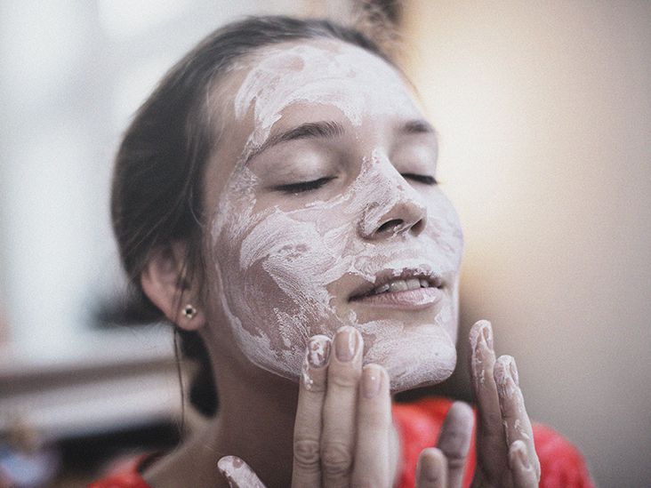 Caprylic triglyceride: Uses, benefits, and side effects.