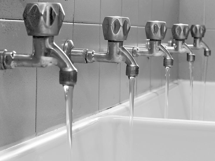 Weak bladder: 10 tips to manage symptoms