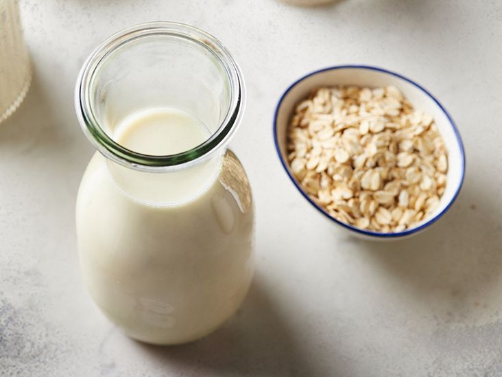 Oat milk: Nutrition and health benefits