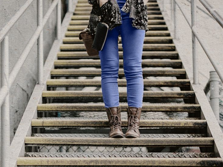 Symptoms of CLL progression or relapse