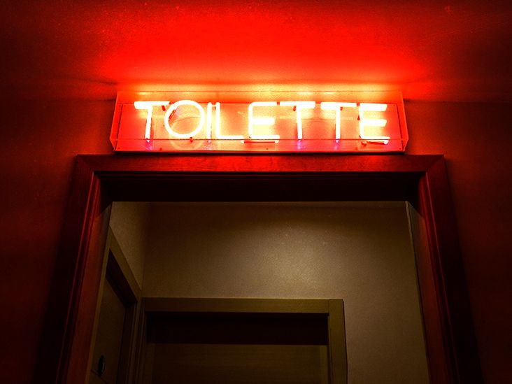 Tenesmus: Causes, symptoms, and treatment