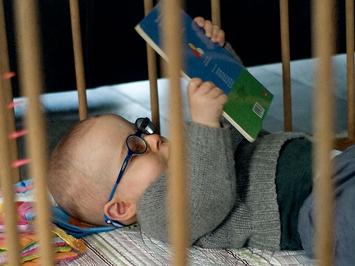 Vision problems in babies: Signs, causes, and more
