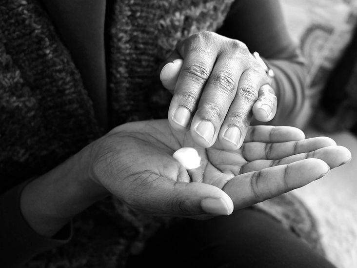 Rheumatoid arthritis rash: Causes, symptoms, and images