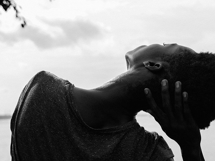 Medication for neck pain: Types and other treatments
