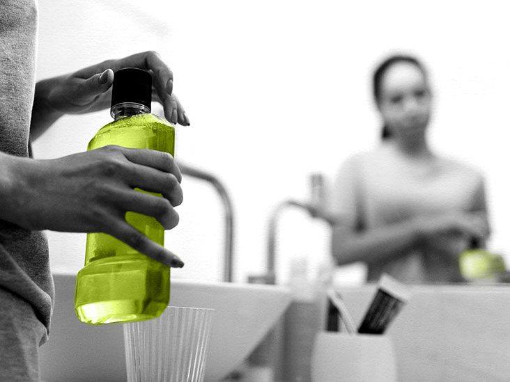 Oral shingles: Symptoms, treatment, and oral care