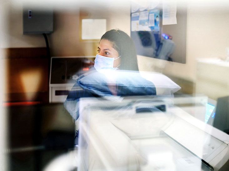 What to know about MRI contrast side effects