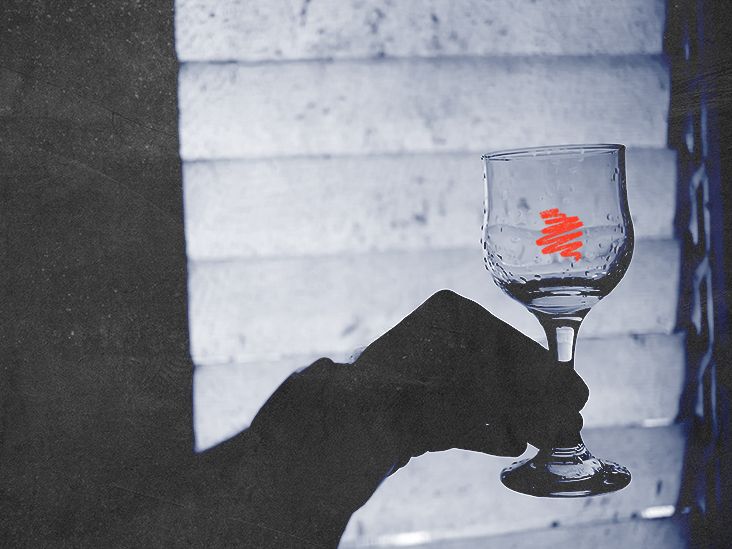 Alcohol use disorder: What are the signs?