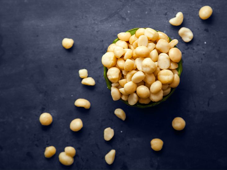 Obesity: Snacking on tree nuts may reduce cardiovascular risks