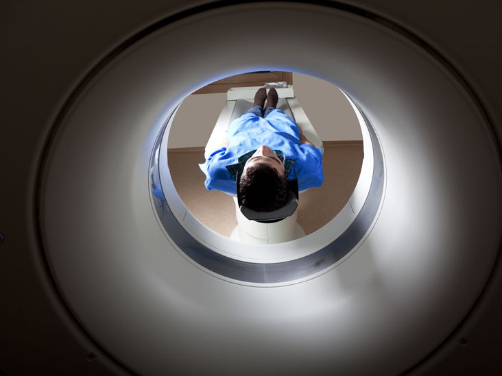 How is a PET scan used in chemotherapy?