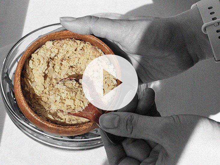 Top 5 nutritional yeast benefits and how to use it