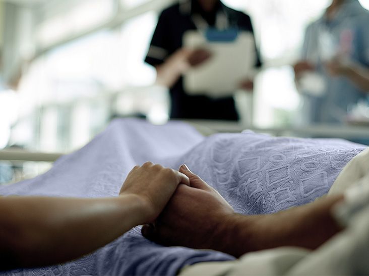 Hospital delirium: what should caregivers know?