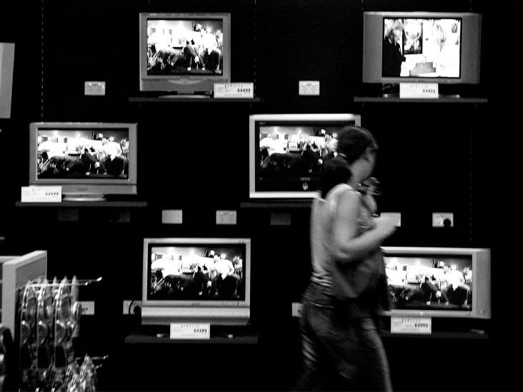 Migraine and headaches: Screen time and more