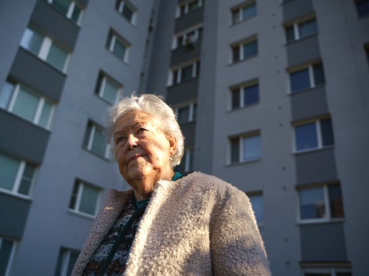 Glaucoma and peripheral vision: Connection and more