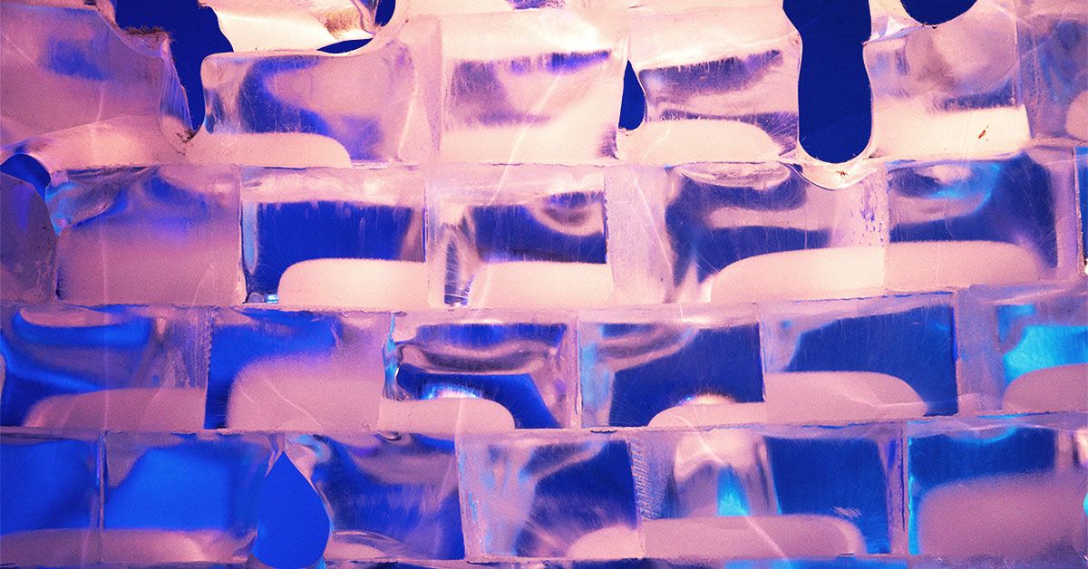 Ice cap for migraine: Benefits, risks, and more