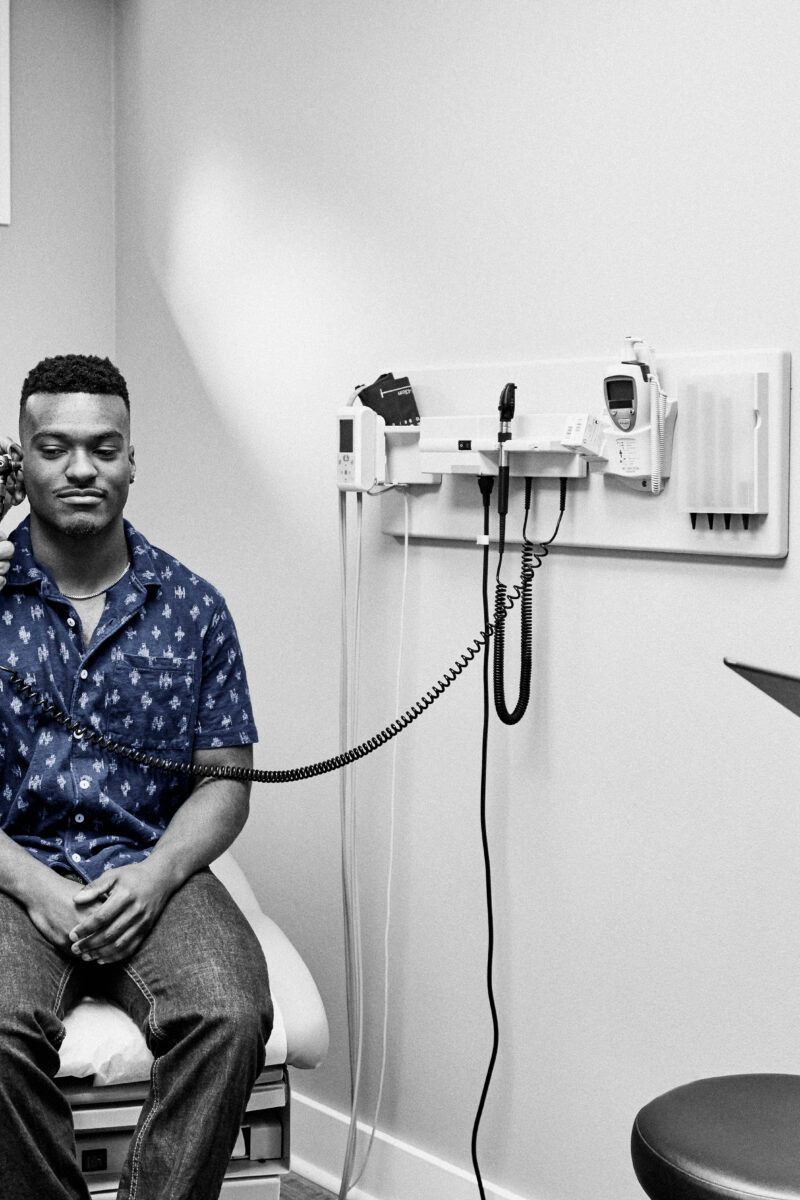 Types of tinnitus: Symptoms, causes, and treatments