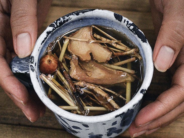 7 best foods to eat with an upset stomach (and some to avoid)