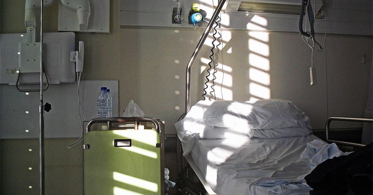 Disuse osteoporosis: Symptoms, causes, treatment, and more